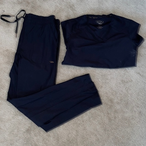 Cherokee | Other | Form Scrubs Barely Worn | Poshmark